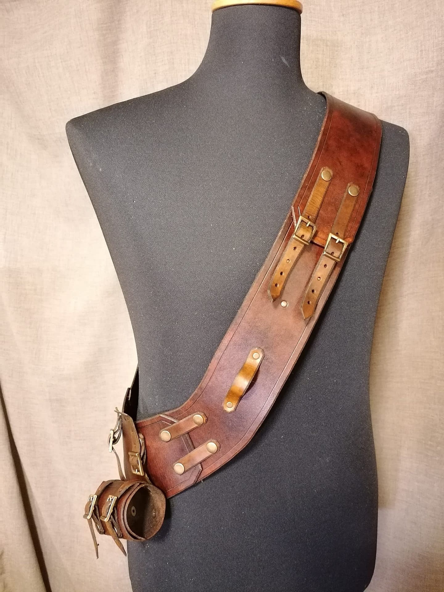 Bandoliera con portaspada - MachiShop